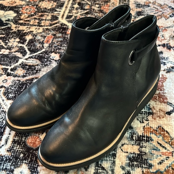 Clarks | Shoes | Clarks Collection Sharon Booties | Poshmark